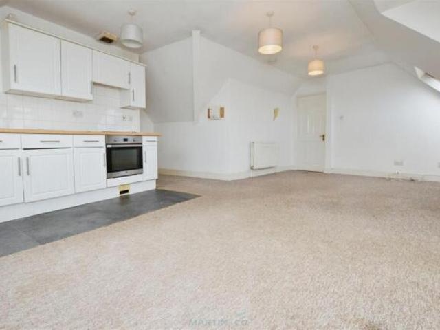 1 bedroom flat for rent in Admiral Court, Crown Street, ME7