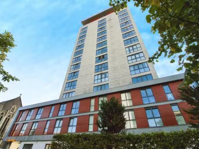 1 bedroom flat for rent in Admiral House, CF24