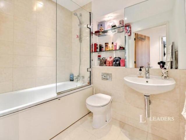 1 bedroom flat for rent in Admiralty Road, Portsmouth, Hampshire, PO1