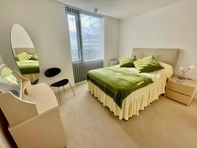 1 bedroom flat for rent in Admiralty Tower, PO1