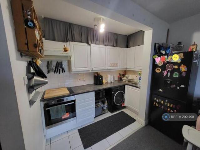 1 bedroom flat for rent in Adelaide St, Luton, LU1