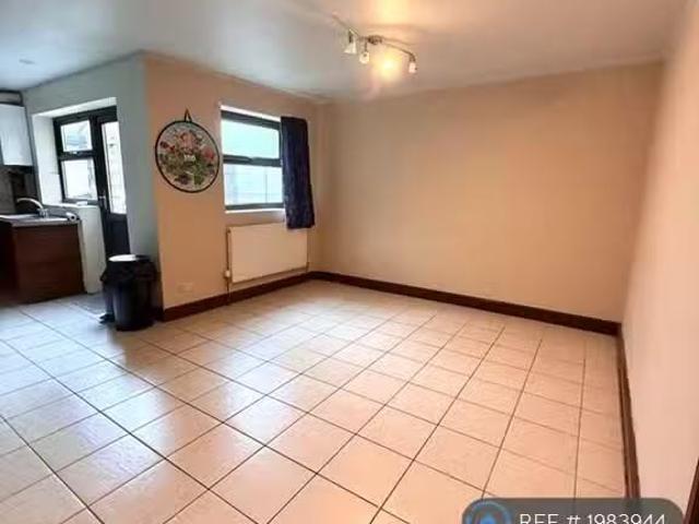 1 bedroom flat for rent in Adine Road, London, E13