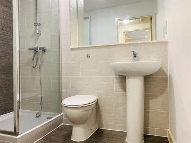 1 bedroom flat for rent in Aire, Cross Green Lane, LS9
