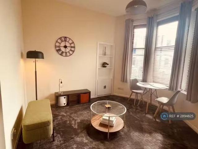 1 bedroom flat for rent in Aitken St, Glasgow, G31
