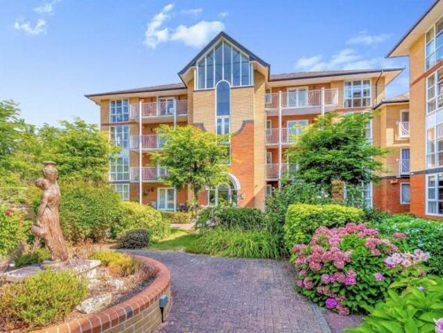 1 bedroom flat for rent in Albany Park Court, 4 Winn Road, Southampton, SO17