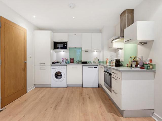 1 bedroom flat for rent in, Albert Embankment, SE1