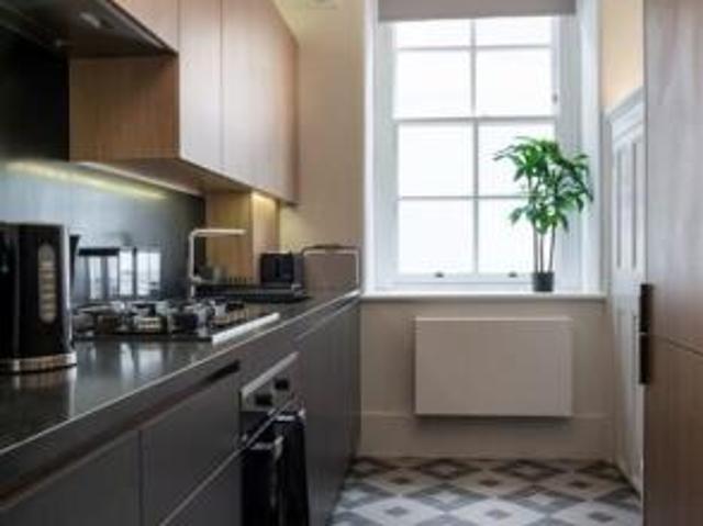 1 bedroom flat for rent in Albert Hall Mansions, London, SW7