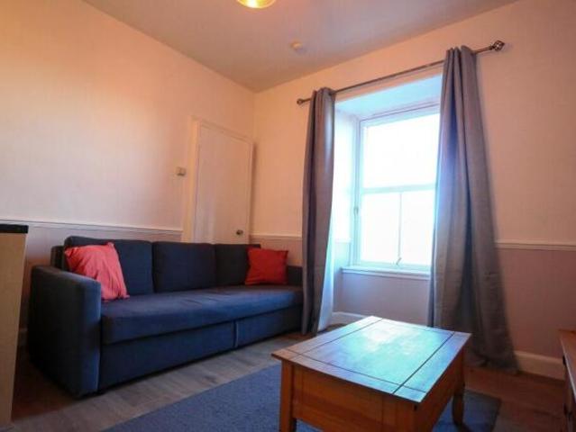 1 bedroom flat for rent in Albert Street, Leith, Edinburgh, EH7