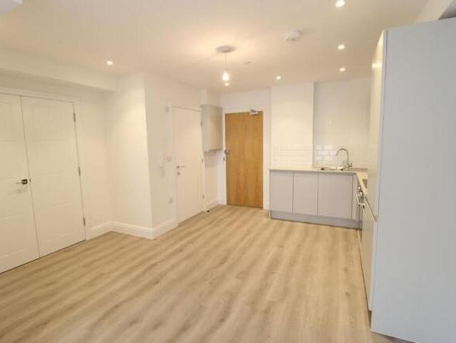 1 bedroom flat for rent in Albert Road, Bournemouth, BH1