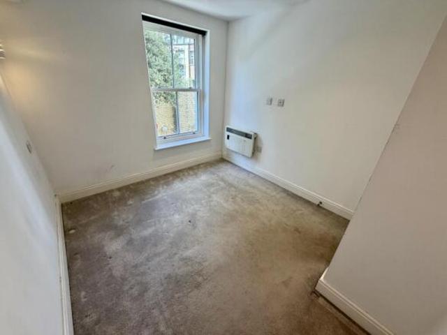 1 bedroom flat for rent in Albert Road, Bournemouth, BH1