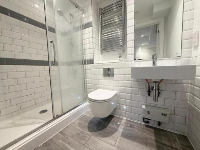1 bedroom flat for rent in Albert Road, Bournemouth, Dorset, BH1