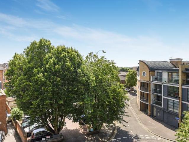 1 bedroom flat for rent in Albion Place, Oxford, OX1