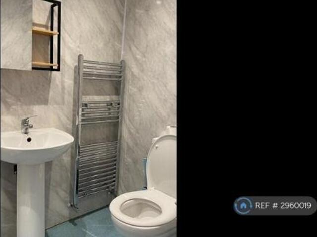 1 bedroom flat for rent in Alconbury Road, London, E5