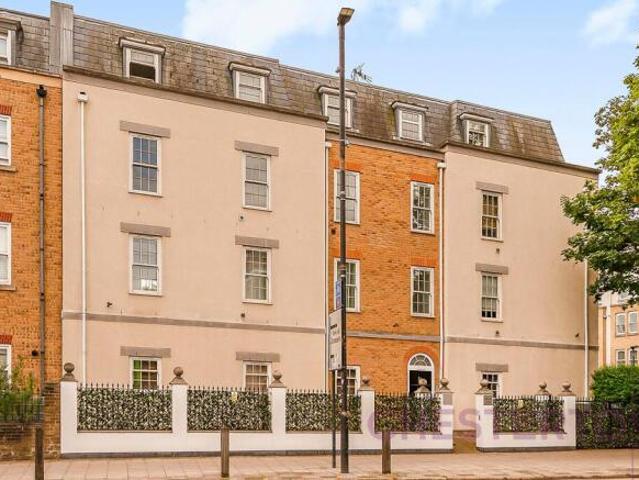 1 bedroom flat for rent in Alderney Court, 70 Trafalgar Road, SE10
