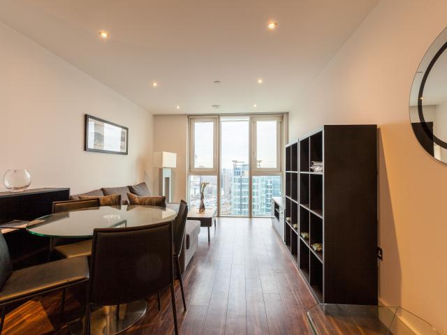 1 Bedroom Flat for Rent in Aldgate, E1 | Foxtons