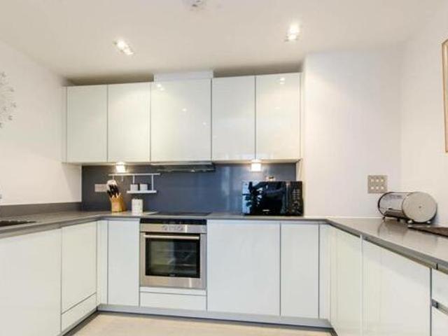 1 Bedroom Flat For Rent In Aldgate, London