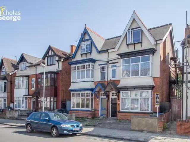 1 bedroom flat for rent in Alexander Road, Abirds Green, B27 6.