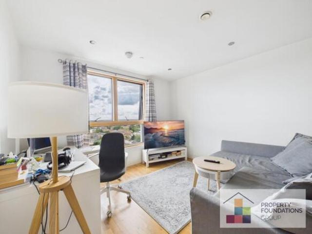 1 bedroom flat for rent in Alfred Street, Hewitt, RG1