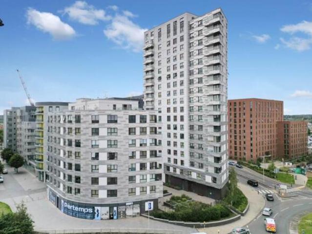 1 bedroom flat for rent in Alfred Street, Reading, RG1