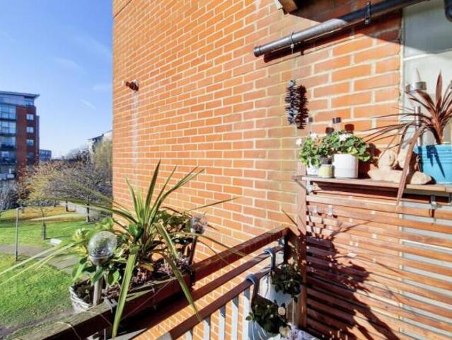 1 bedroom flat for rent in Alfred Road, Westbourne Green, London, W2