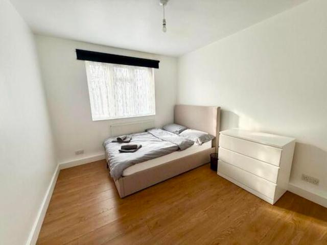 1 bedroom flat for rent in Allington Avenue, London, N17