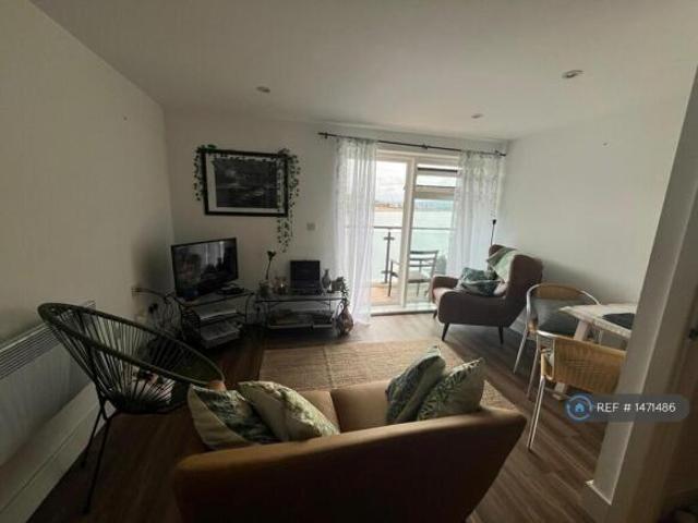 1 bedroom flat for rent in Altamar, Swansea, SA1