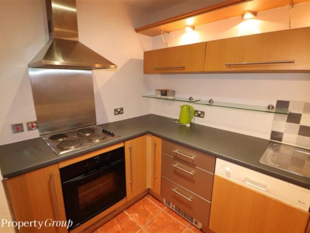 1 bedroom flat for rent in Alvis House Manor House Drive Coventry CV1 2EE, CV1