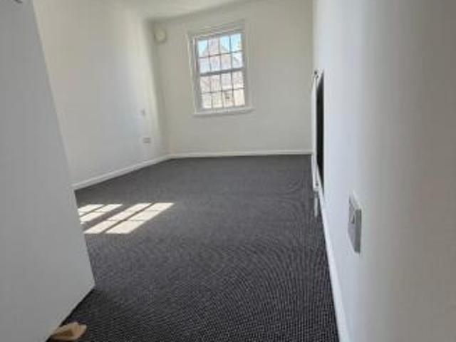 1 bedroom flat for rent in Ambrose Place, Worthing, West Sussex, BN11