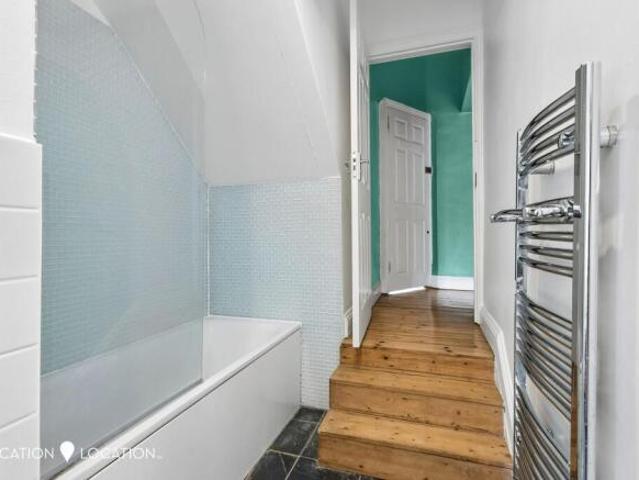 1 bedroom flat for rent in Amhurst Road, London, N16