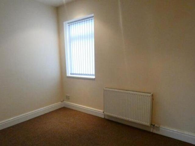 1 Bedroom Flat For Rent In Ashton