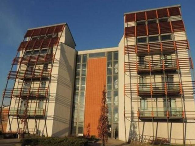 1 Bedroom Flat For Rent In Ashton Old Road, Manchester