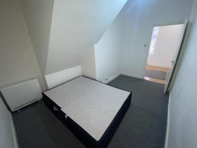 1 bedroom flat for rent in Ashleigh Road, Leicester, LE3