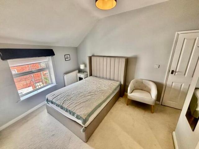 1 bedroom flat for rent in Ashley Road, BH1