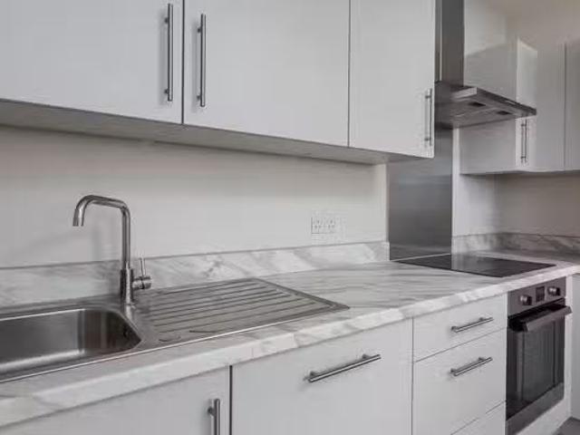 1 bedroom flat for rent in Apartment 306, Fellon House, Spring.