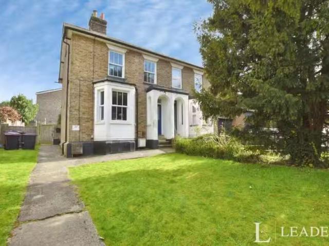 1 bedroom flat for rent in Apton Road, Bishop`s Stortford, CM23