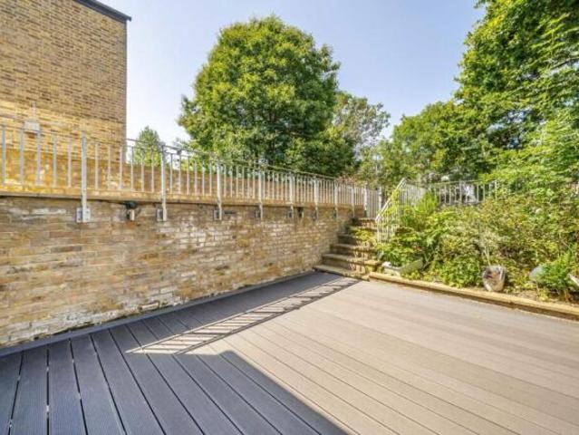 1 bedroom flat for rent in Argyle Road, West Ealing, W13