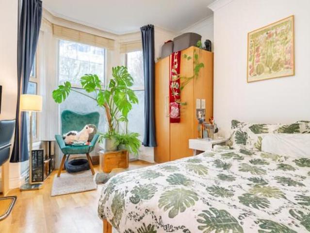 1 bedroom flat for rent in Arthur Road, Islington, N7