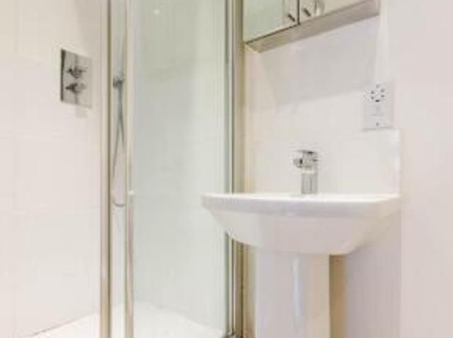 1 bedroom flat for rent in Arun House, Artillery Road, Guildford, GU1