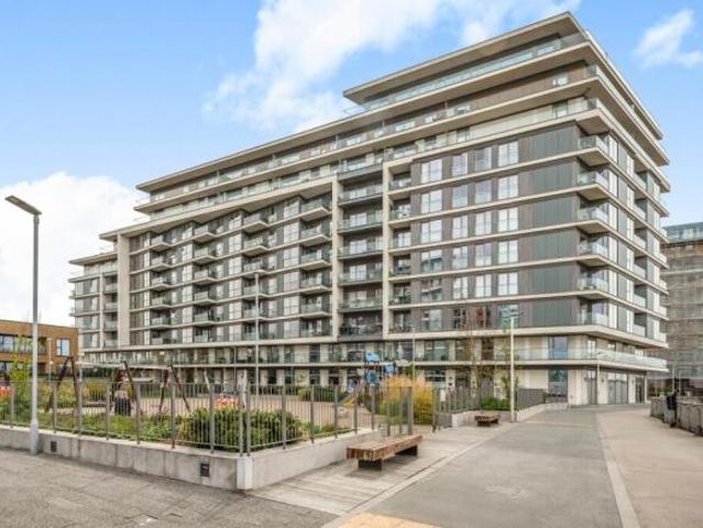 1 bedroom flat for rent in Atlantic Point, 2 Harrison Walk, SE10
