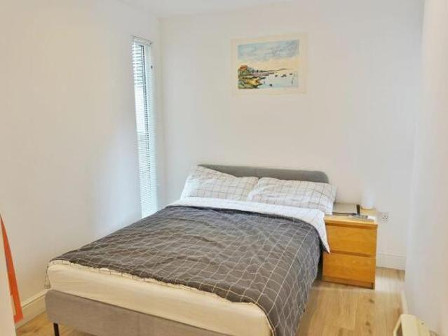 1 bedroom flat for rent in Auckland Road, Cambridge, CB5
