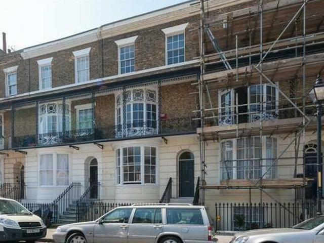 1 bedroom flat for rent in Augusta Road Ramsgate CT11