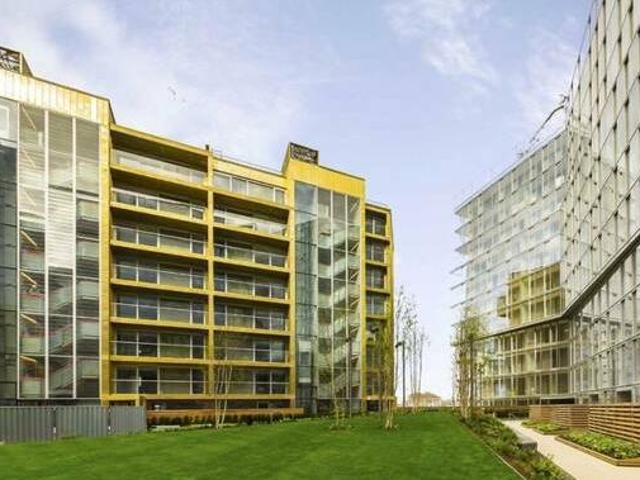 1 bedroom flat for rent in Aurora Gardens Aurora Gardens SW11