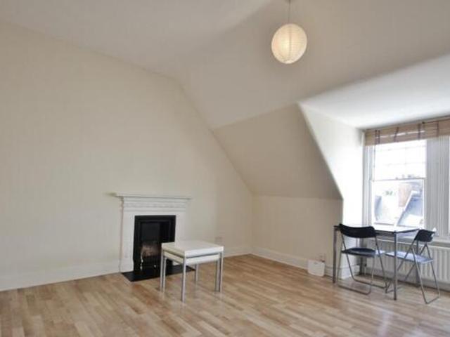 1 Bedroom Flat For Rent In Avonmore Rd, Kensington Olympia