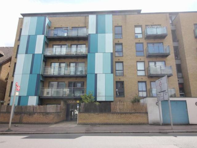 1 bedroom flat for rent in Azzura House, Homesdale Road, Bromley, BR2