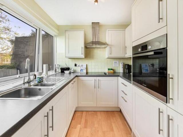 1 bedroom flat for rent in Banbury Street, Battersea, SW11