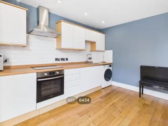 1 bedroom flat for rent in Baker Street, Hull, HU2 8HE, HU2