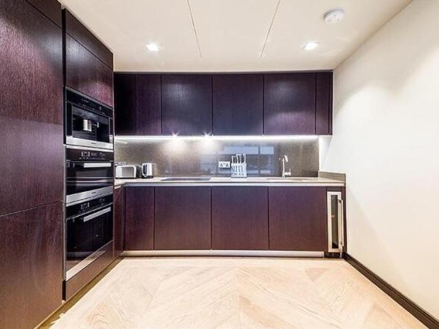 1 bedroom flat for rent in Balmoral House, Earl's Way, Bridge, Tower Bridge, London, SE1