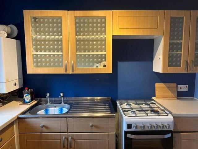 1 bedroom flat for rent in Barker Court, Birkby, Huddersfield, HD2