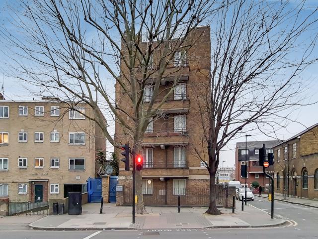 1 Bedroom Flat for Rent in Barnsbury Road | Foxtons