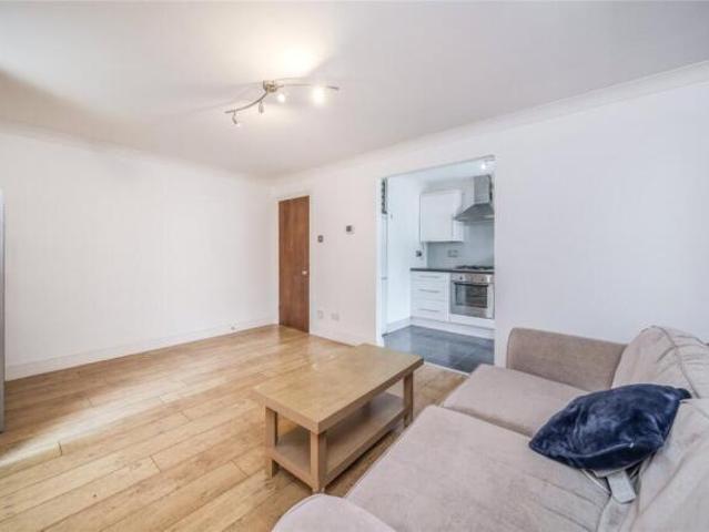 1 bedroom flat for rent in Barons Lodge, 110 Manchester Road, London, E14